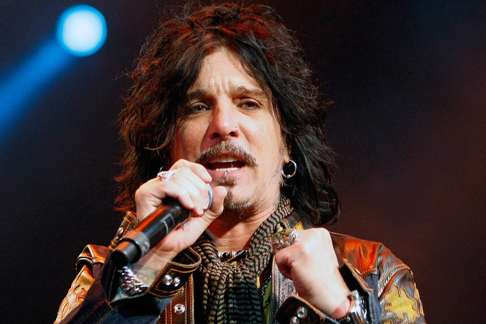 John Corabi Describes Unreleased Motley Crue Song ‘La Dolce Vita’ - The ...